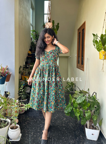 Sara ~ Pocket Friendly Dress | Lavender Label