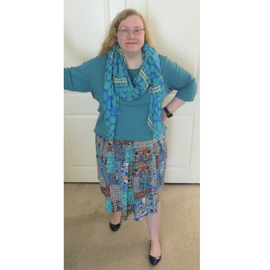 How to Tie Rectangular Scarves: 5 Genuinely Easy Methods