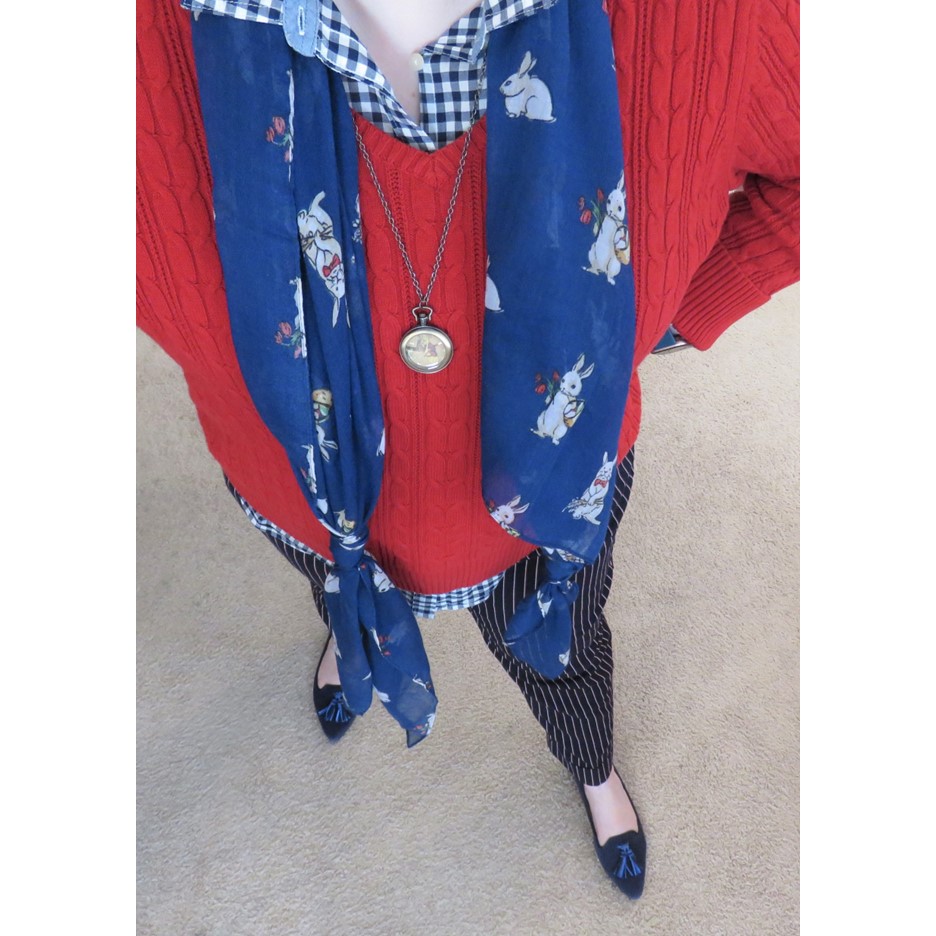 How to Tie Rectangular Scarves: 5 Genuinely Easy Methods