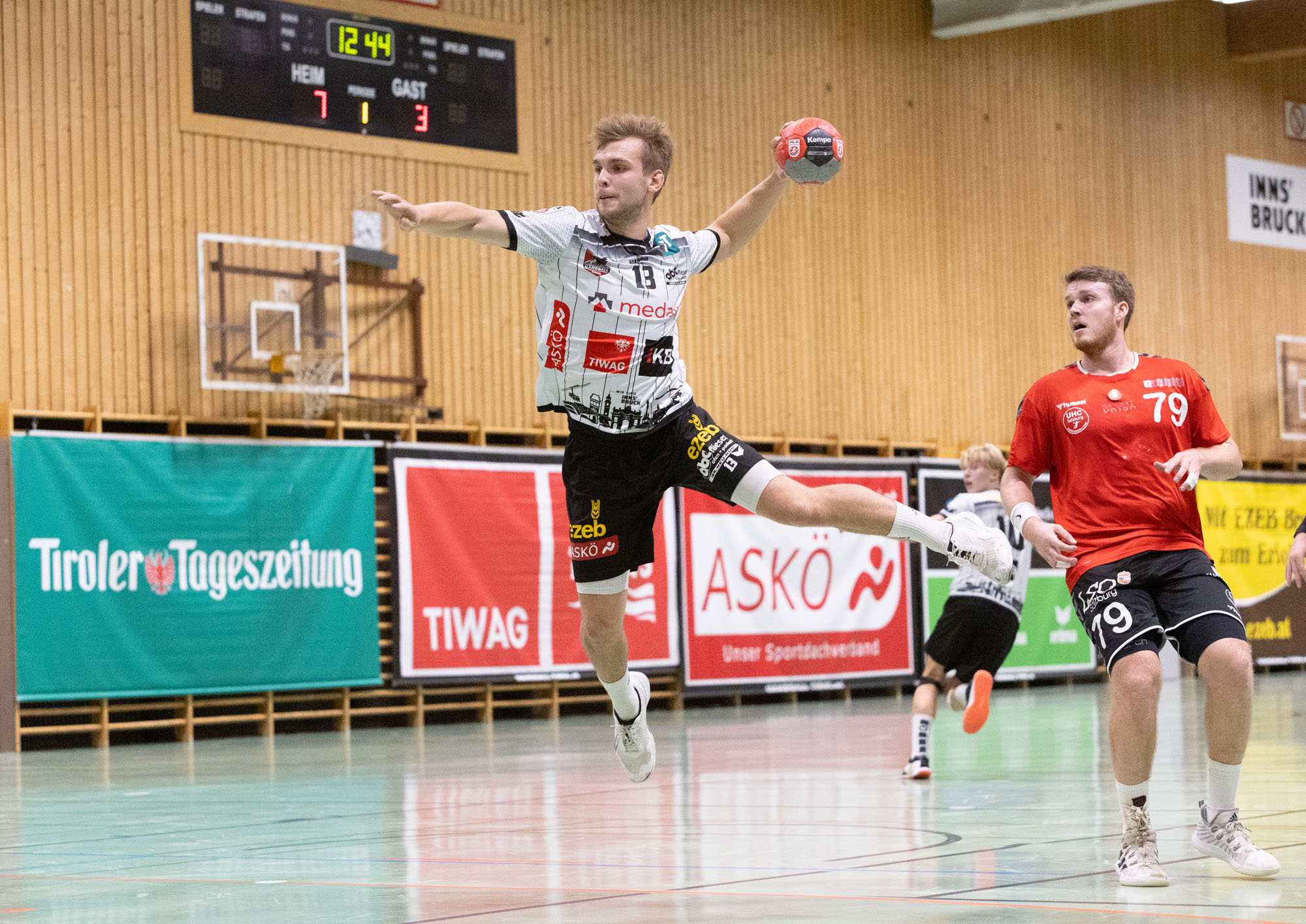 Zwei Niederlagen in der HLA CHALLENGE Zwei Niederlagen in der HLA CHALLENGE