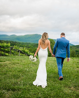 Wedding DJ | Club Rett | Photobooth | 360 Booth | Lighting