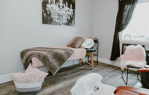 Services | Beauty & Co.