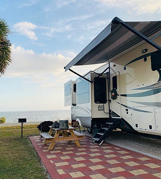 Full-Time RV Travel | Gills on Wheels