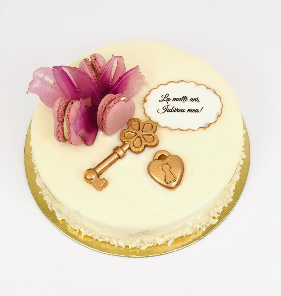 Tort Love Key | Lara Sweets