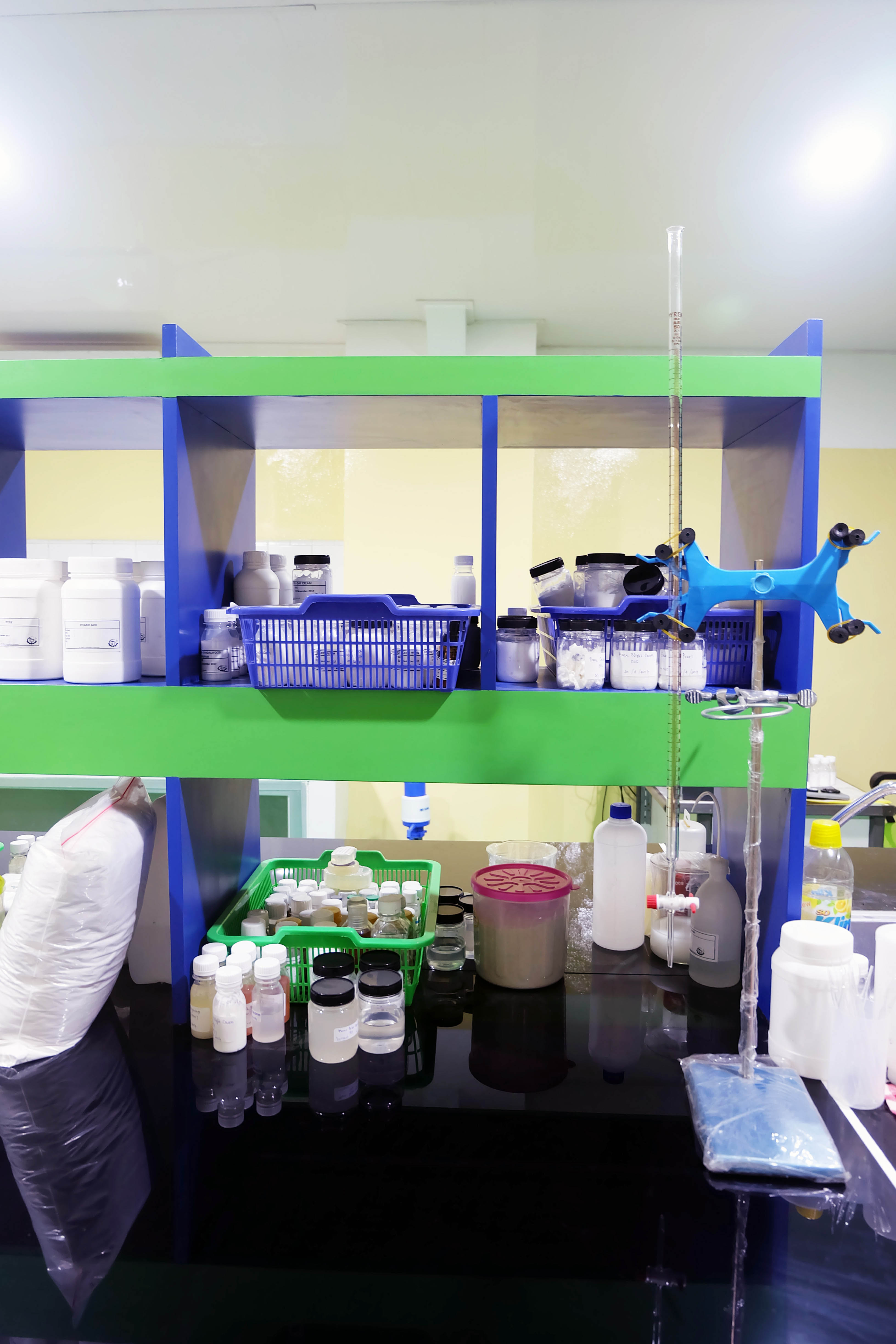 Our Factory | PT. PILLARS COSMETIKLON INDONESIA