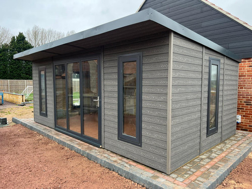20x12 Bifold, 4 Windows in Composite | My Site