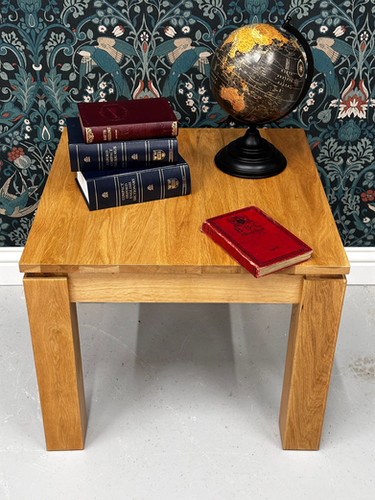Solid Oak Side / Lamp Table | Oak Exchange