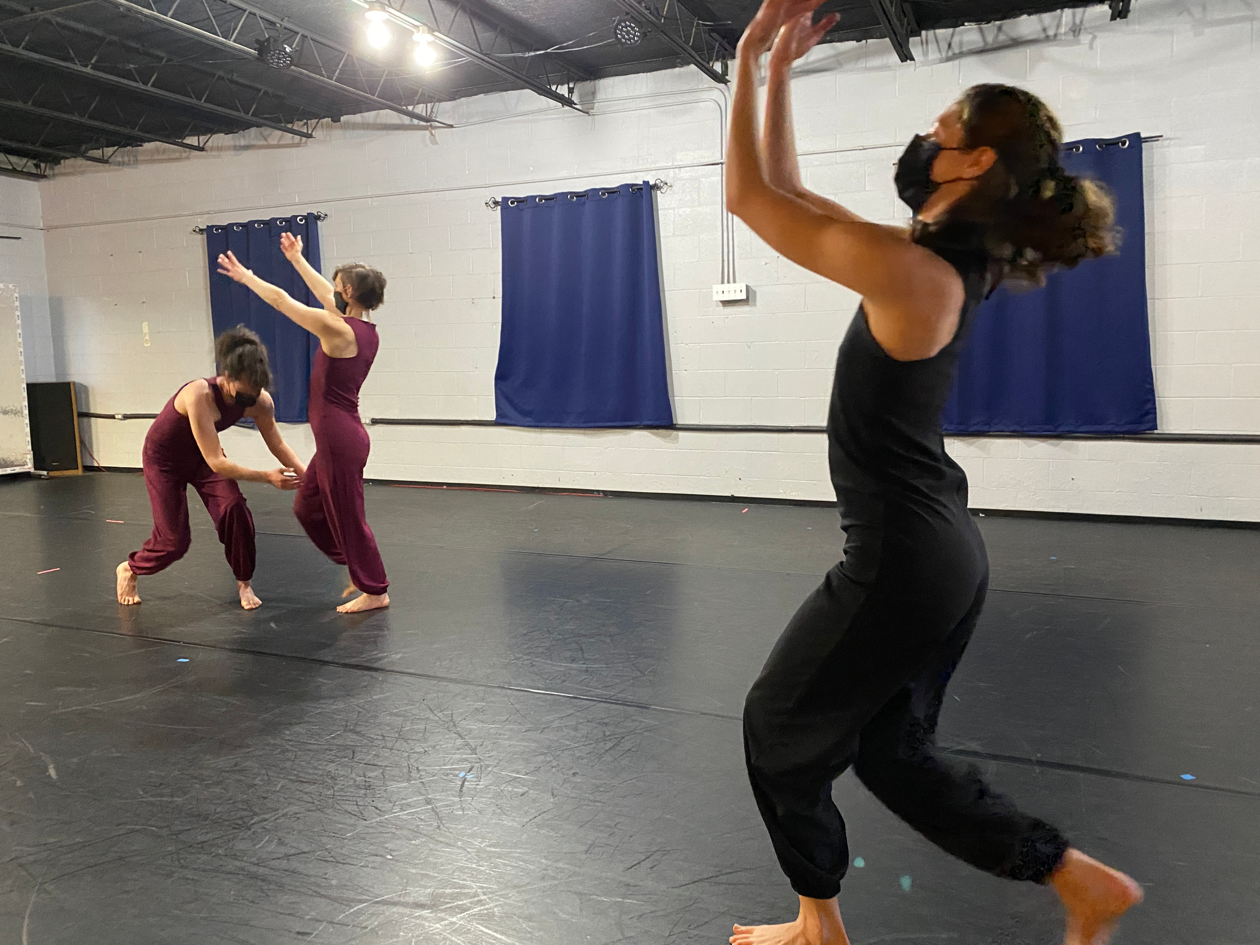The Improvisational Company | Ambo Dance Theatre | Louisville, KY