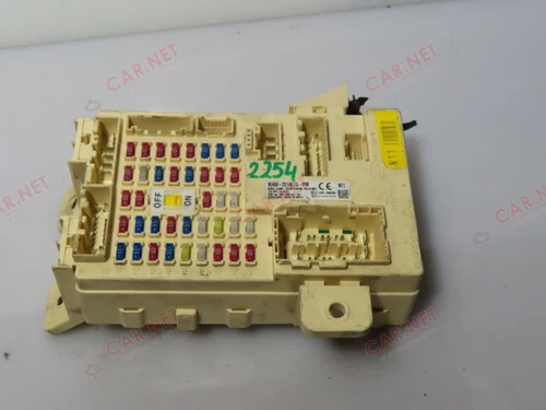 95400-2V140 FS-IPM CENTRALINA BODY COMPUTER BCM HYUNDAI VELOSTER 1.6 ...