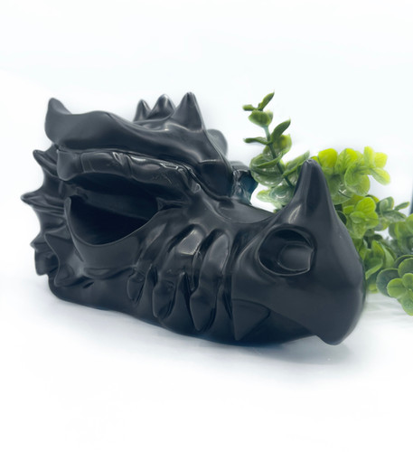 Obsidian dragon head carving | Dublin Rock +Dark and dreamy, the ...