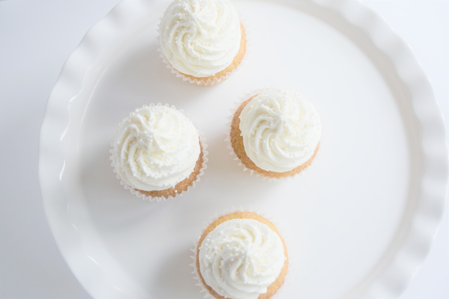 August June Desserts | Custom Cakes & Gourmet Cupcakes