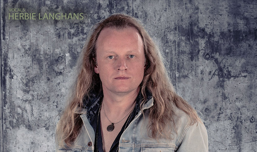 THE LIGHTBRINGER OF SWEDEN La banda sueca de power metal lanza nuevo ...