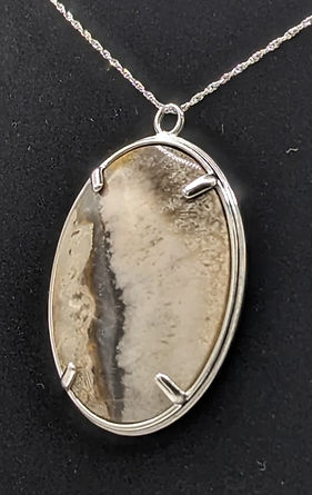 HOME | Lovely Leaverite