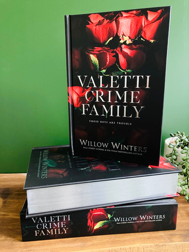 Valetti Crime Family by Willow Winters HARDBACK WITH FOIL EDGES | Books ...