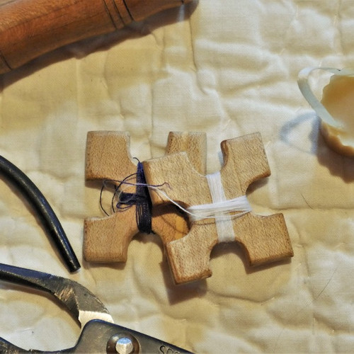 Wooden Thread Winders | Tanawha Trading Post