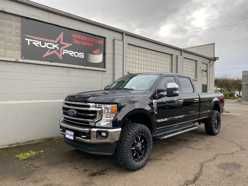 2020 Ford F-350 Super Duty Lift
