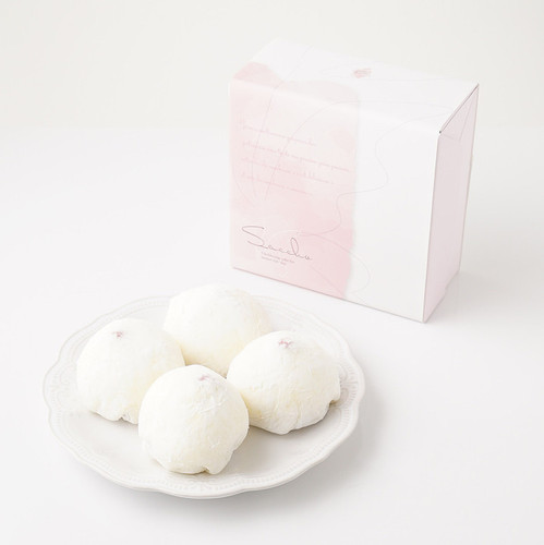 母の日☆まるごと苺が入った！「名古屋生クリーム苺大福」ギフト | スイーツsaccho【公式サイト】