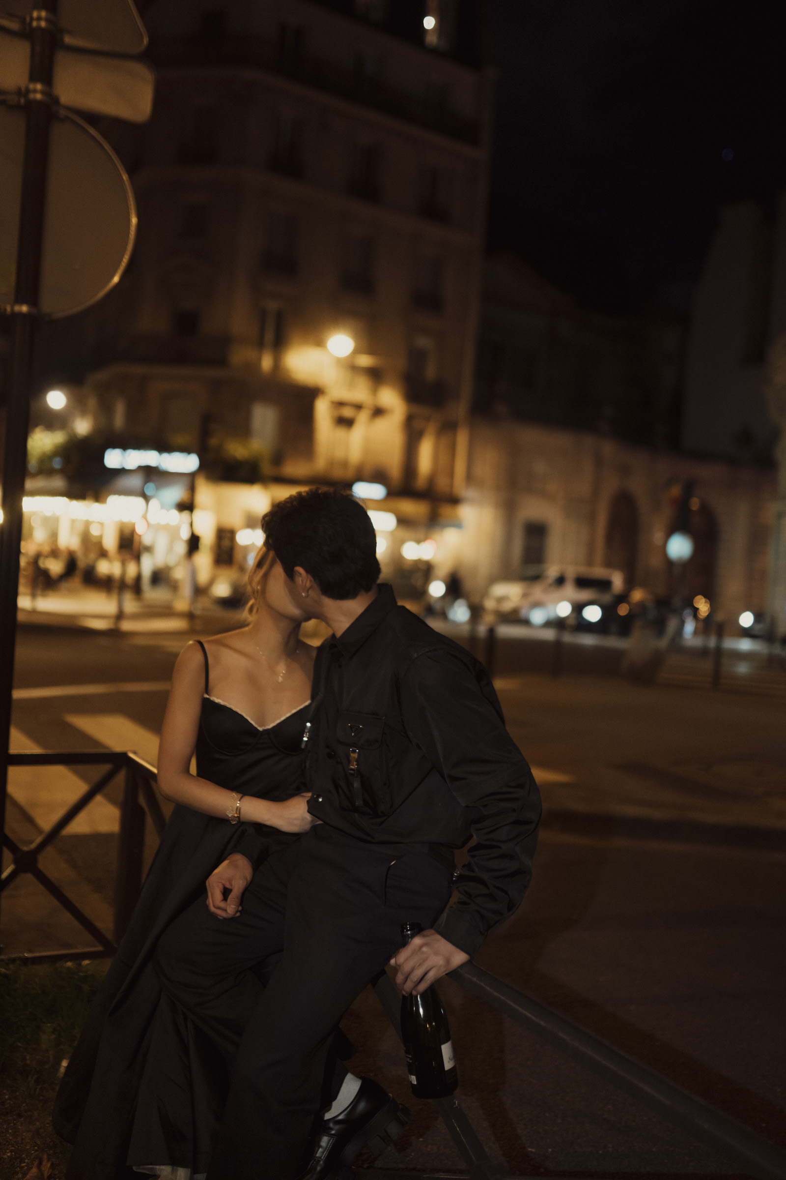 Romantic Paris Cinematic Photoshoot of Ben & T