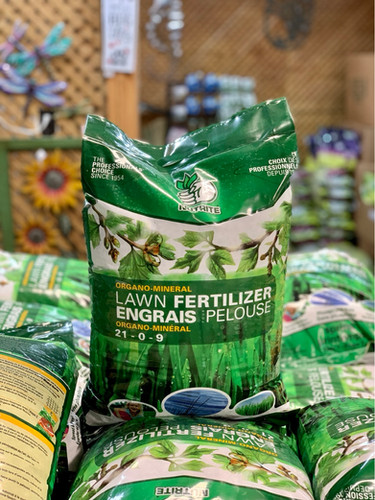 Nutrite Spring Lawn Fertilizer | Robert Plante