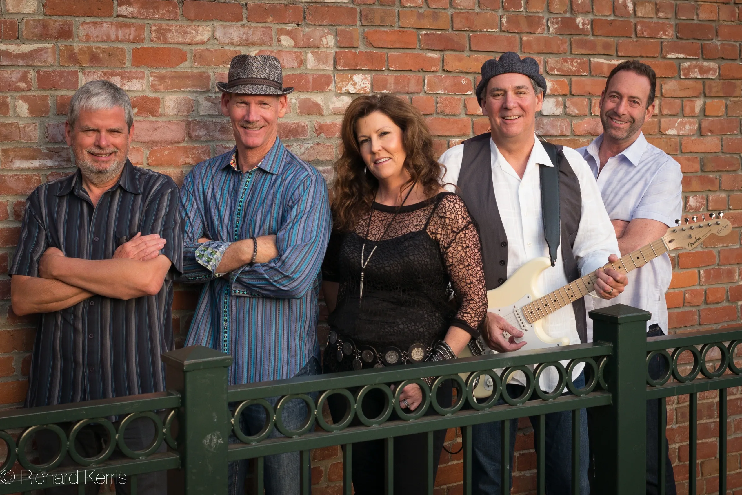 Rusty Rock & Roll | PDA