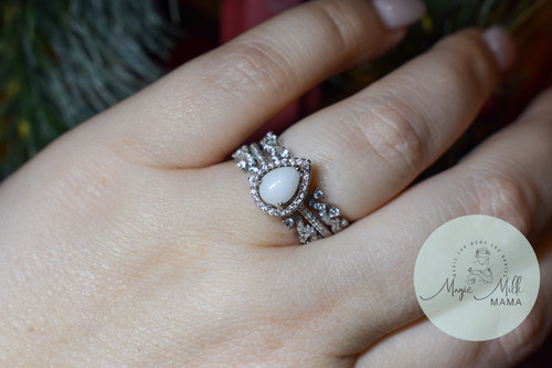 The Evelyn Magic Milk Mama