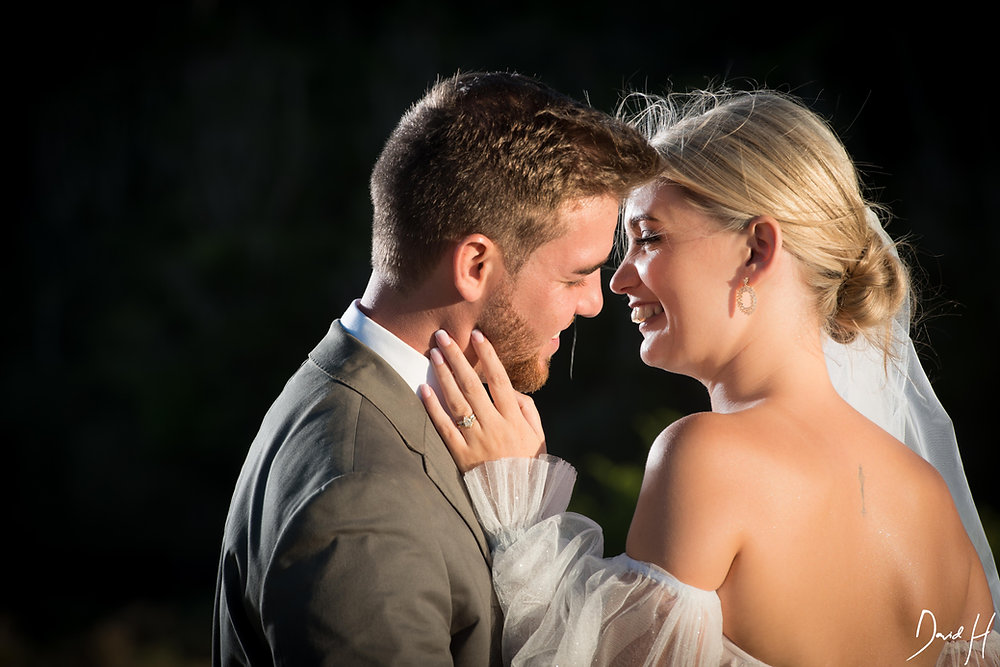 David & Kayla Higgs Troue deur DHPhotography