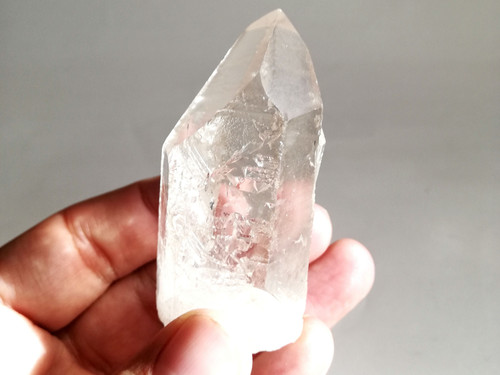 Punta natural de cuarzo cristal o cuarzo blanco | La ruta natural