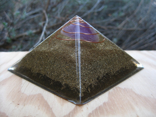Small Amethyst Orgonite Pyramid | the-chembow