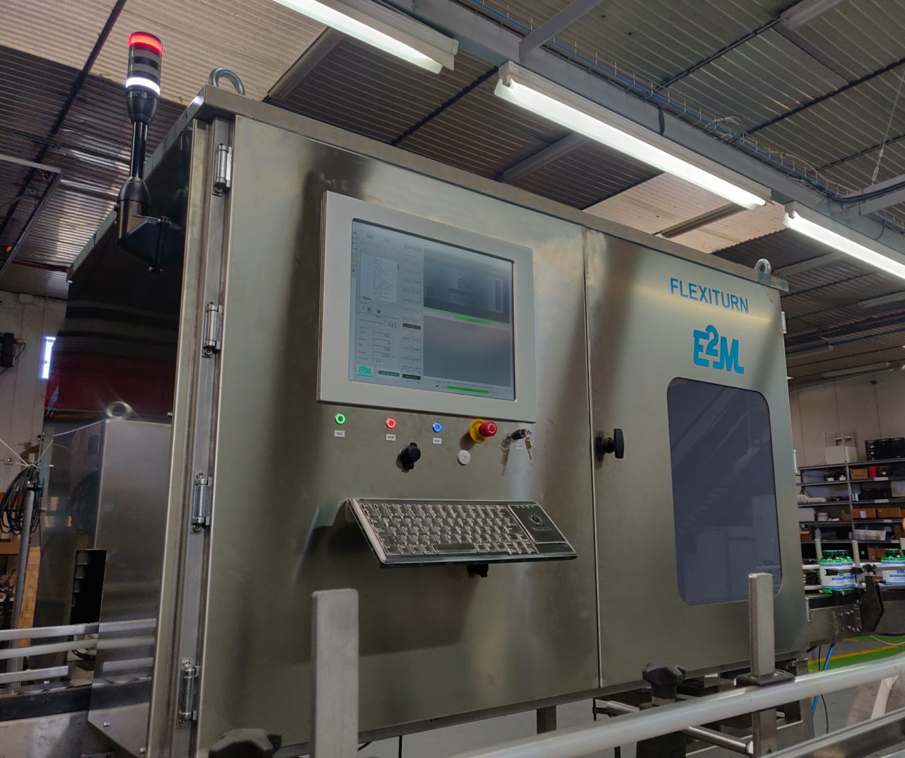 E2M | Orientating | Twinpack The first orientation and compaction system