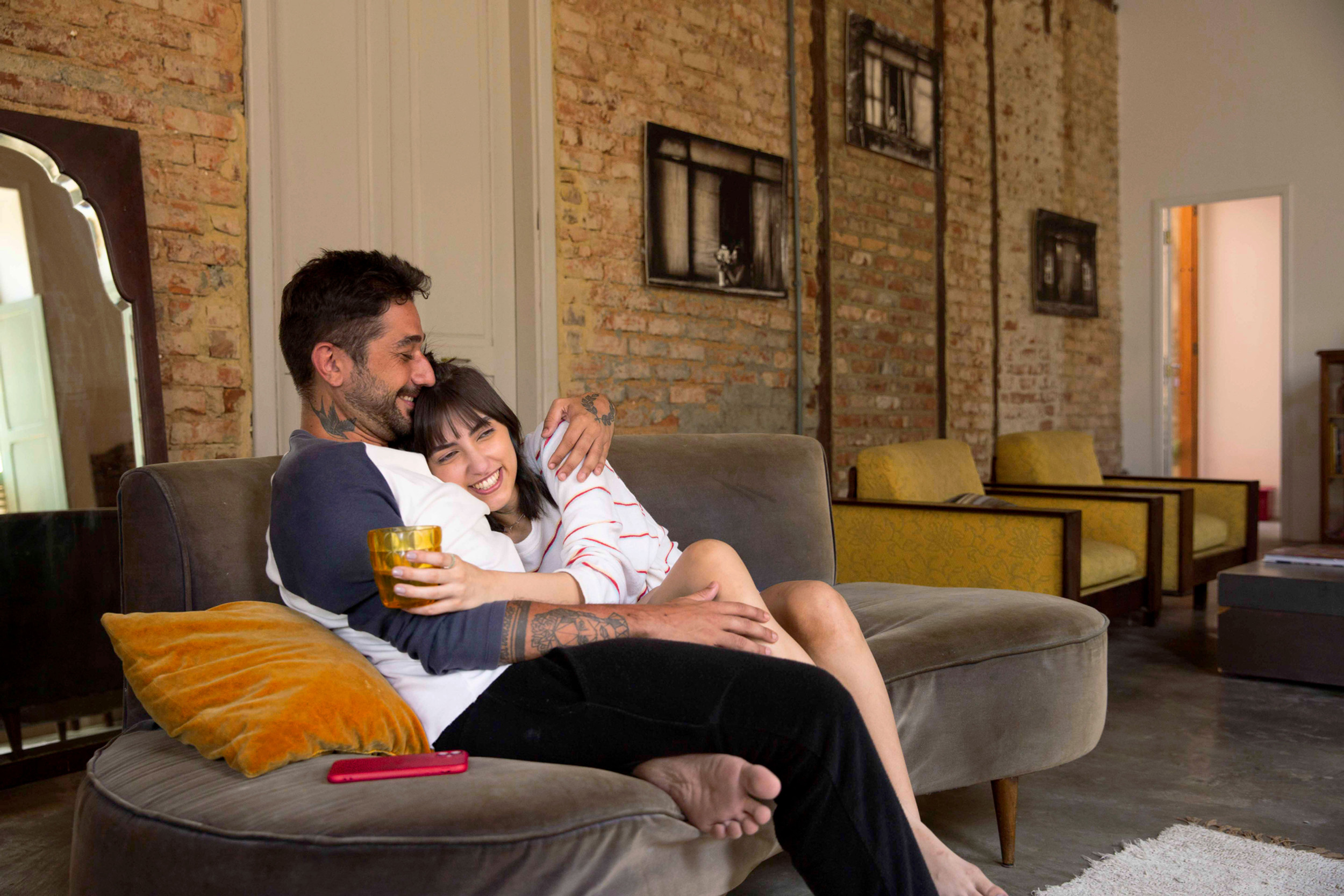 How Should A Man Love His Wife? A Christian Approach