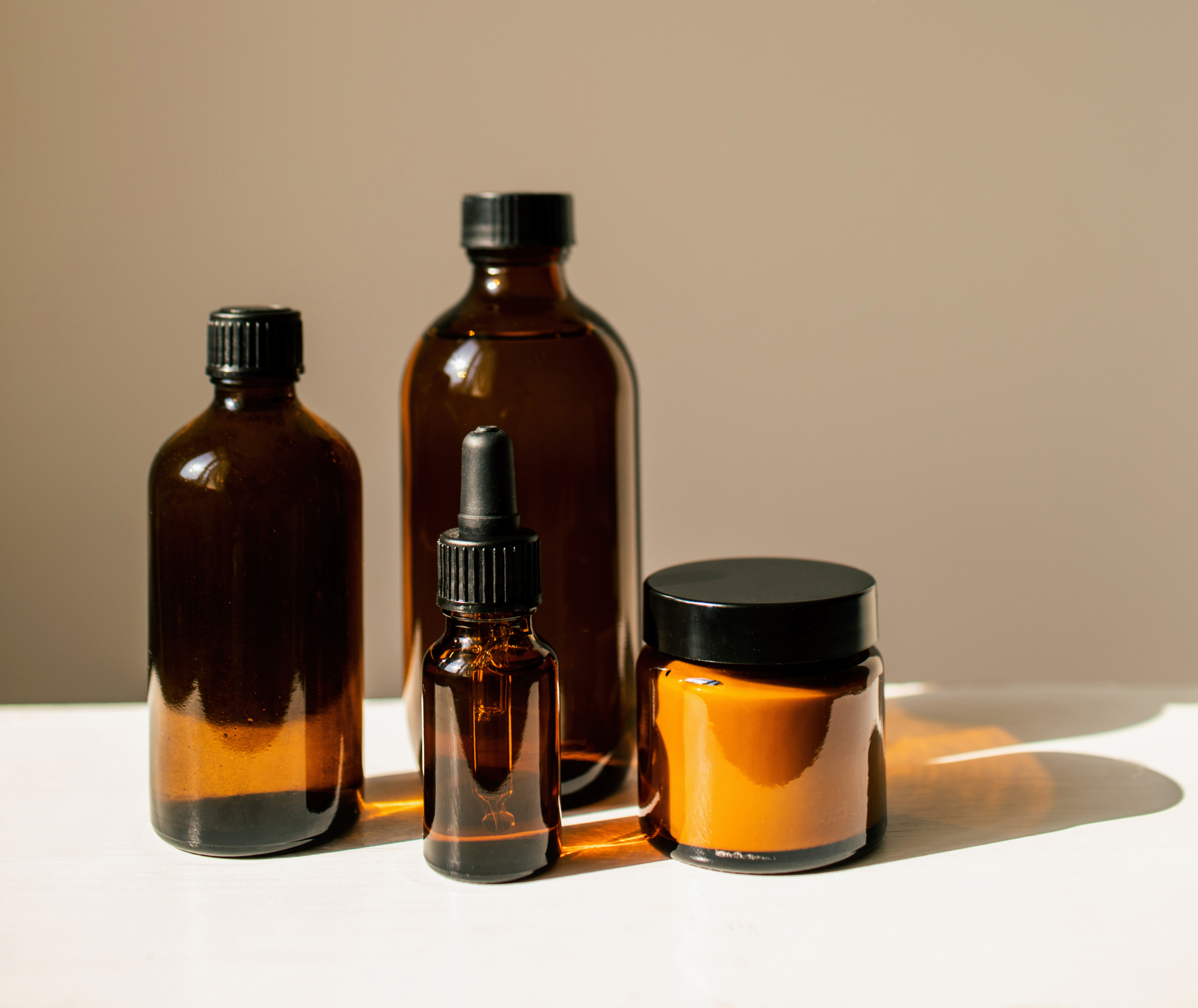 GMP Pharma UK | GMP Certified Bulk Iodoform Compound Paint BP