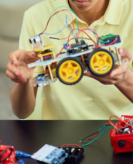 The Future Innovators Academy | Robotics classes