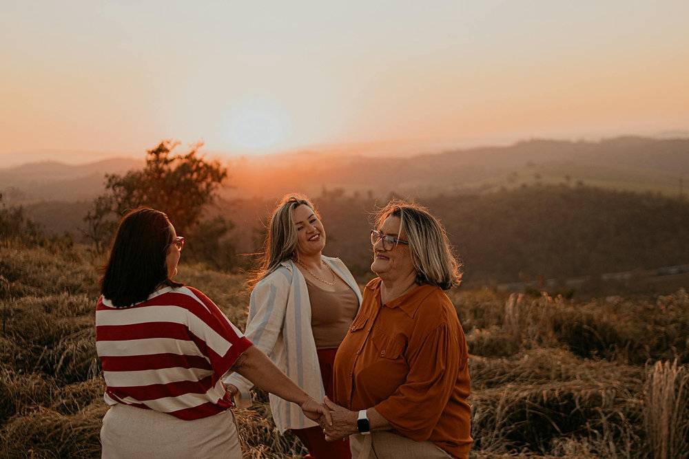 The Sacred Thread: Weaving Gods Love into Every Personal Journey of ...