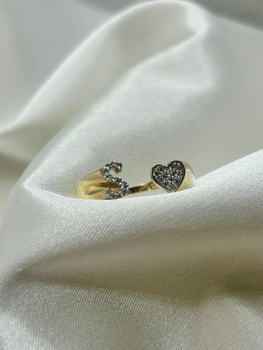10k “S” Diamond Ring | LRC Jewelry Inc DBA Joyeria Los Angeles