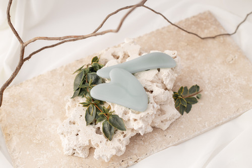 Gua Sha Stone | Livin Off Earth