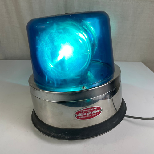 Blue Spinning Police Emergency Light | zapprops