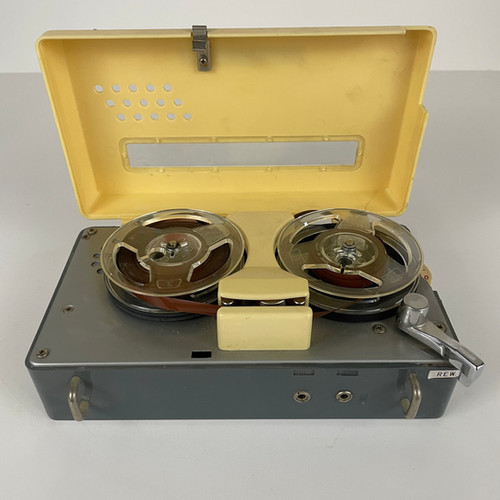 Model 101 Raleigh-Corder Portable Reel to Reel Recorder | zapprops