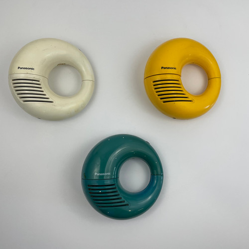 Panasonic Toot-A-Loop Travel Radio | zapprops