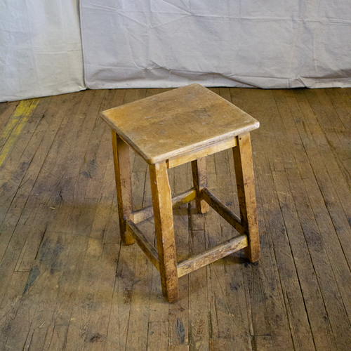 rustic-wooden-stool-zapprops
