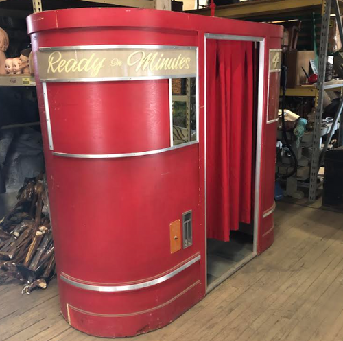 Red Faux Photo Booth | zapprops