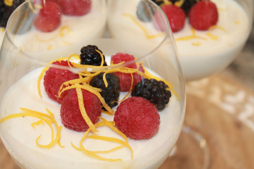Panna Cotta, light Italian Dessert with Kefir (VIDEO)