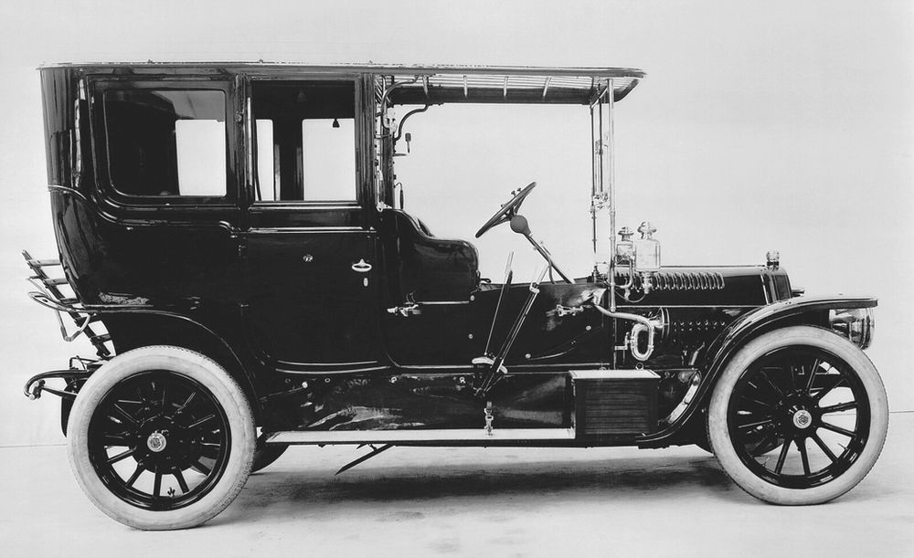 First Motor Cars in Clare