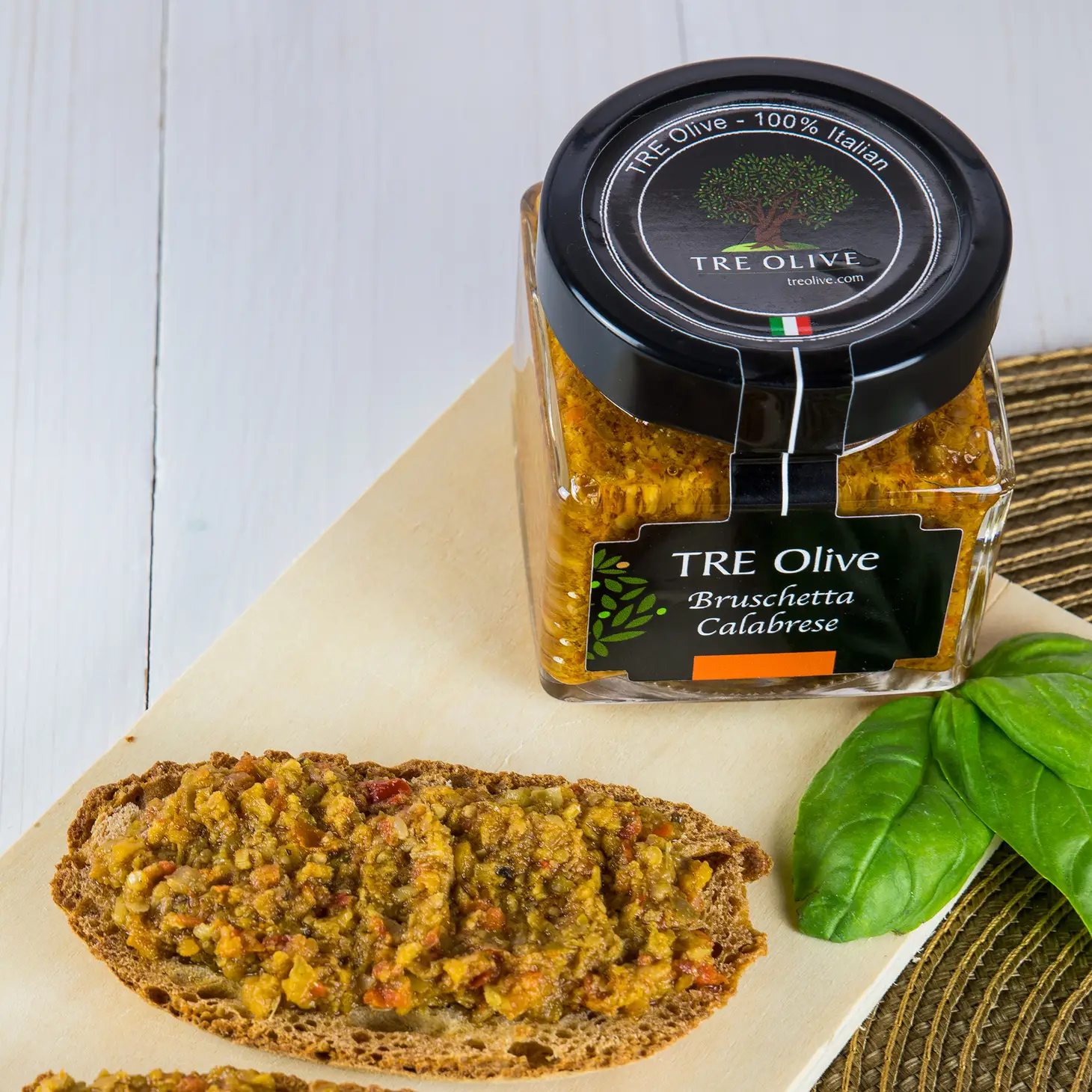 TRE Olive Bruschetta Calabrese 180g | The Cork And Board