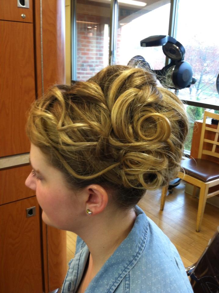 ABOUT | sherryrameysalon