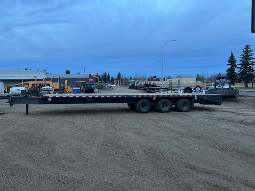 TRI AXLE DUAL WHEEL TRAILER | Ray's Trailer Sales