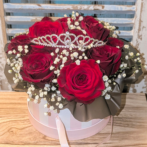Royalty & Roses | Maricopa Flowers