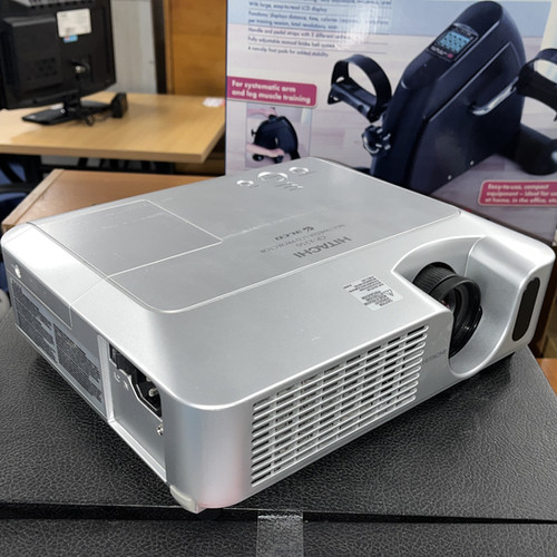 Hitachi LCD Projector CP-X250WF | Auctionwarehouse