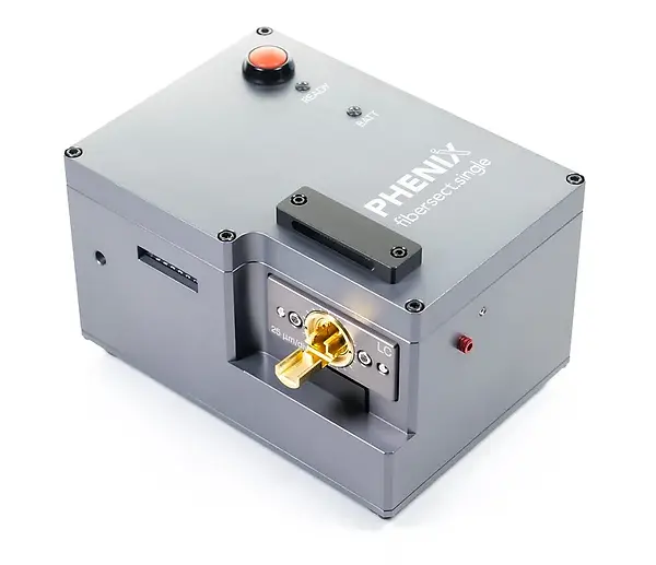 Cleaving Equipment | Connected Fibers | Fiber Optic manufacturing