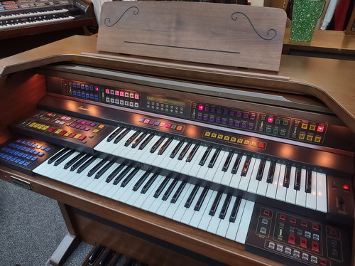 Estey Americana Organ | kathys-happy-organs