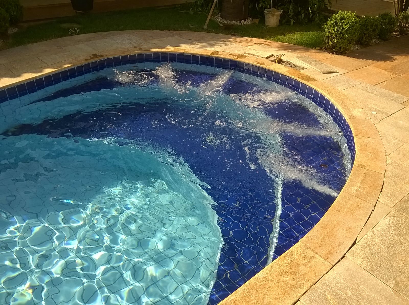Azul Piscinas Maringá